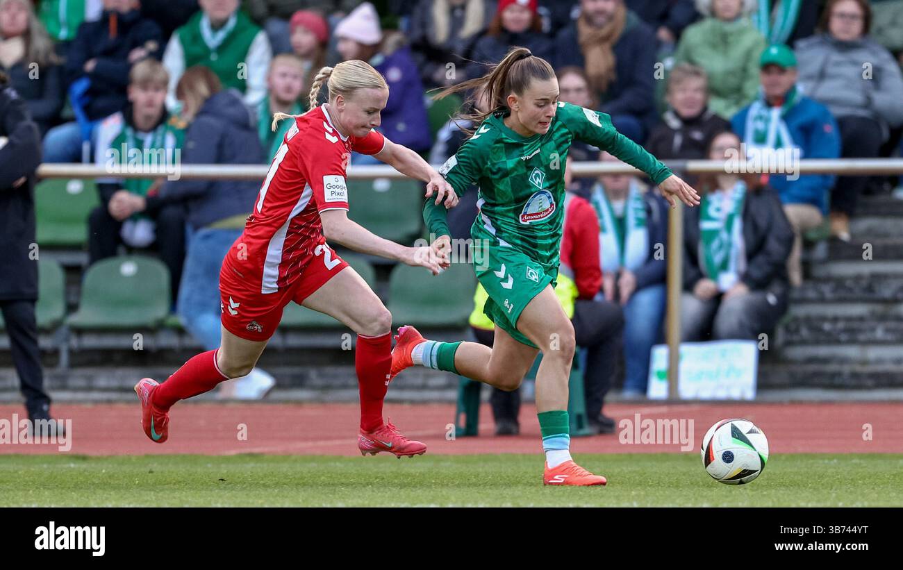 v.li.: Anna Gerhardt (1. FC Köln, 21) und Tuana Mahmoud (SV Werder ...