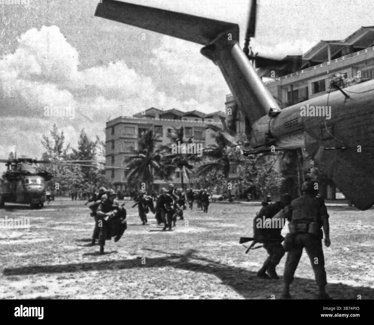 Operation eagle pull hi-res stock photography and images - Alamy