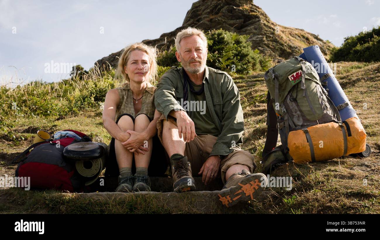 JASON ISAACS and GILLIAN ANDERSON in THE SALT PATH (2024), directed by MARIANNE ELLIOTT. Credit ...