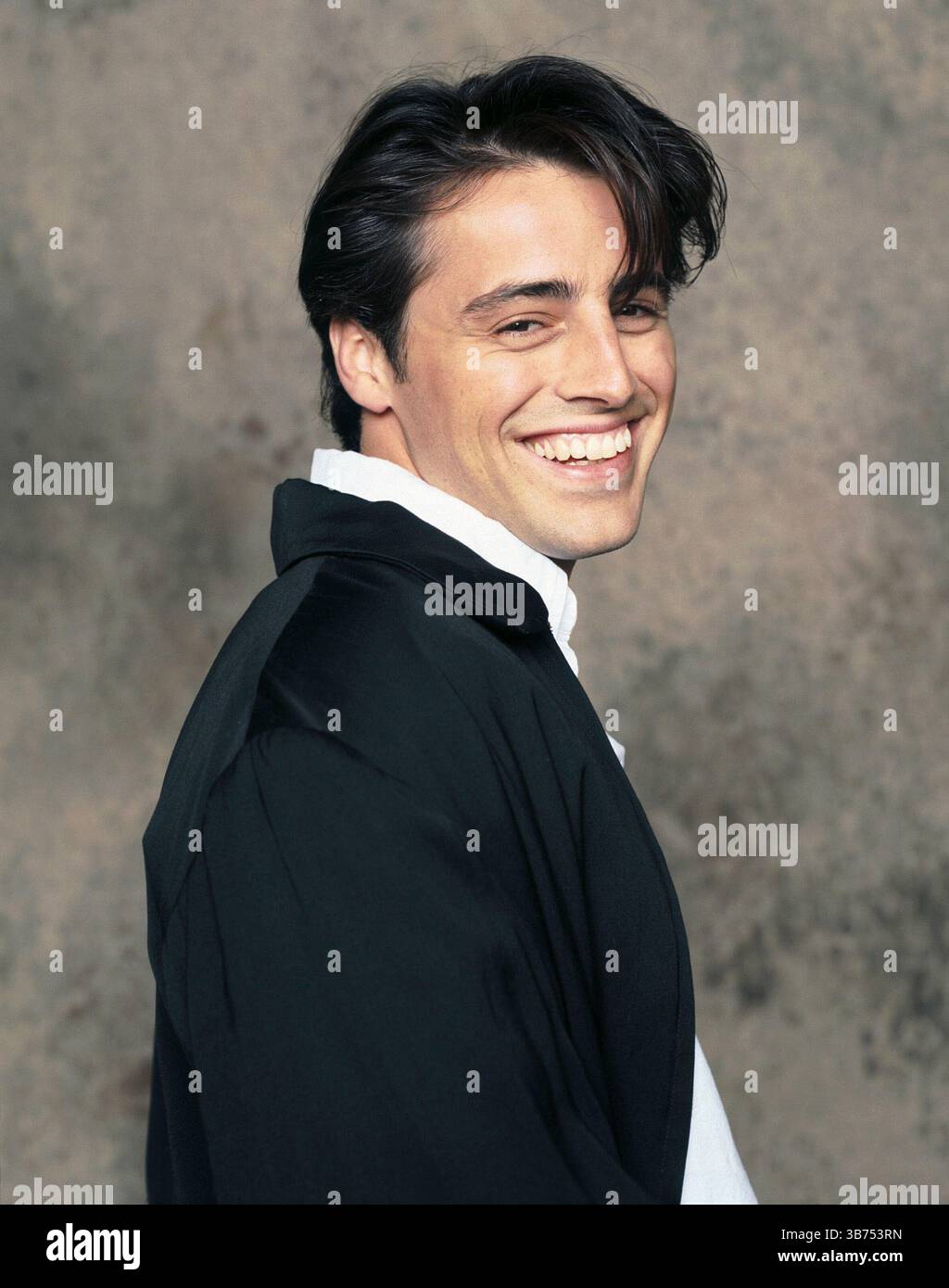 MATT LEBLANC in FRIENDS (1994), directed by PETER BONERZ, GARY ...