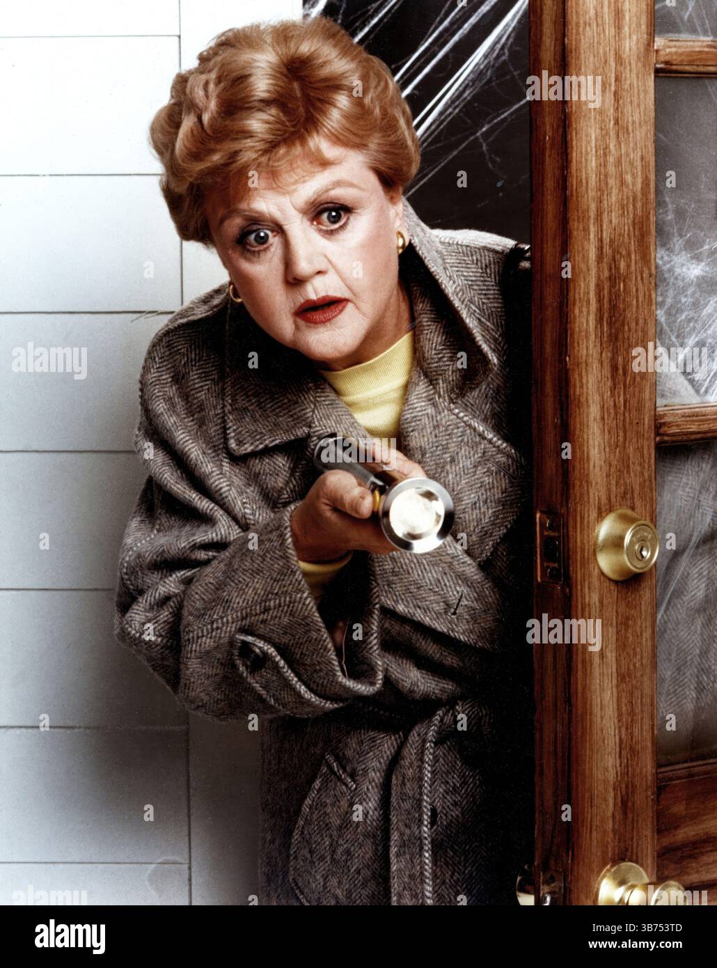 ANGELA LANSBURY in MURDER, SHE WROTE (1984), directed by VINCENT ...