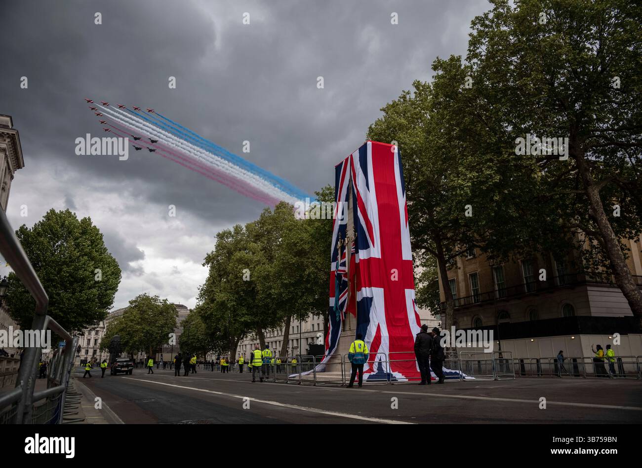 Ve day 80th anniversary hi-res stock photography and images - Alamy