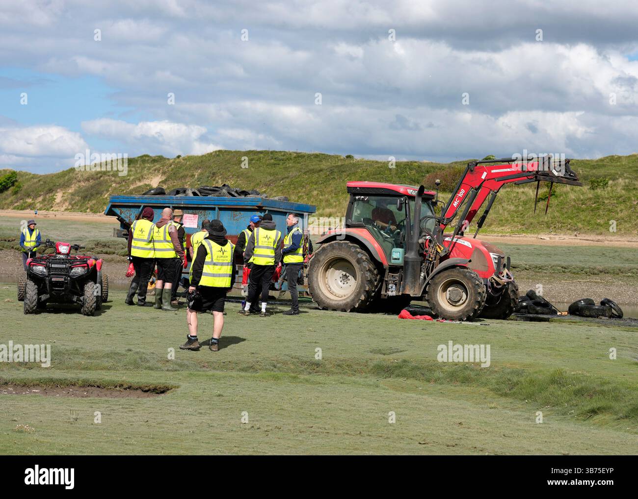 Bridgend County,UK, 05 May 2025 Volunteers seen during the Ogmore River ...
