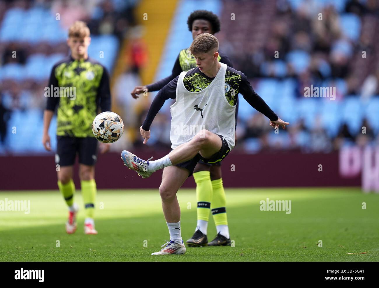 Manchester City's Rhys Thomas warming up before the FA Youth Cup final ...