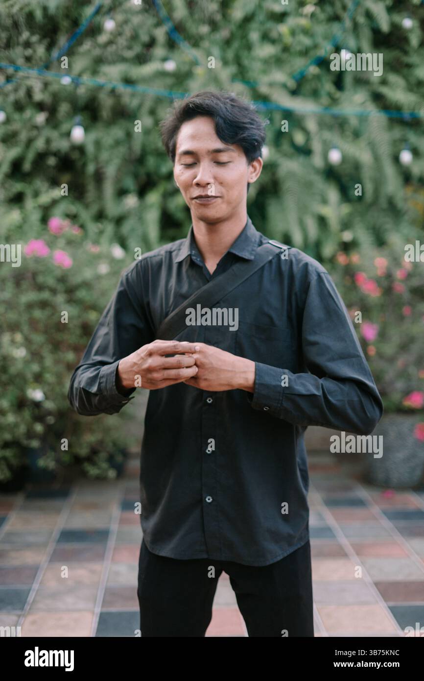 Ethnicityoriental hi-res stock photography and images - Alamy