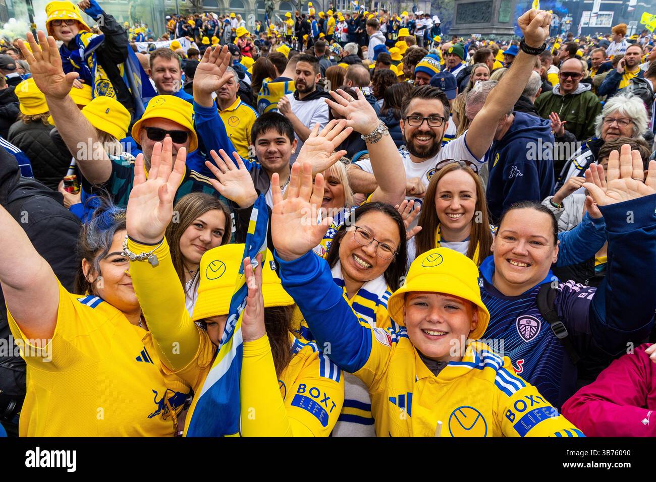 Leeds, UK. 05th May, 2025. Leeds United celebrate promotion to Premier ...