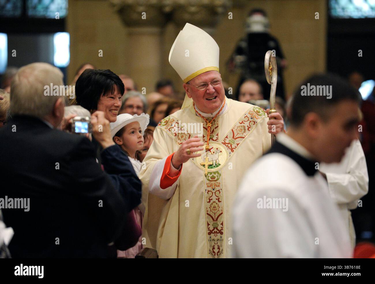 Cardinal during holy mass hi-res stock photography and images - Alamy