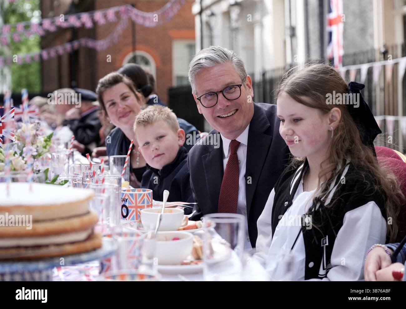 Britain's Prime Minister Keir Starmer and his wife Victoria host a VE ...