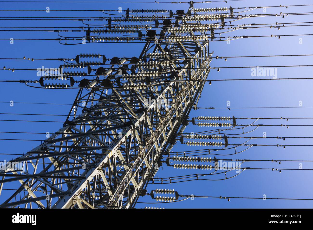 Power transmission lines and towers of the image. Shooting Location ...