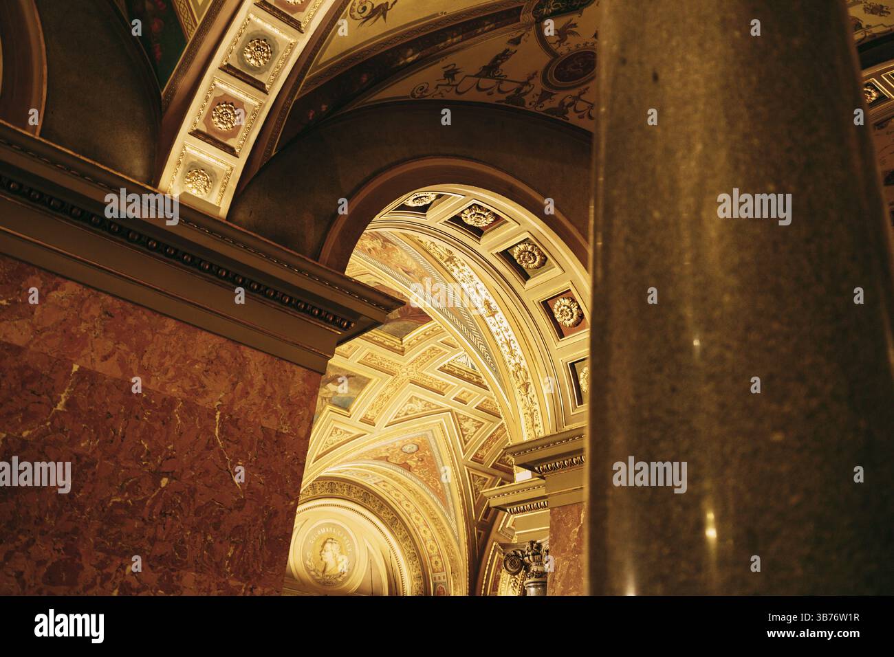 Arched doorways with columns of the Opera House in Budapest Stock Photo ...
