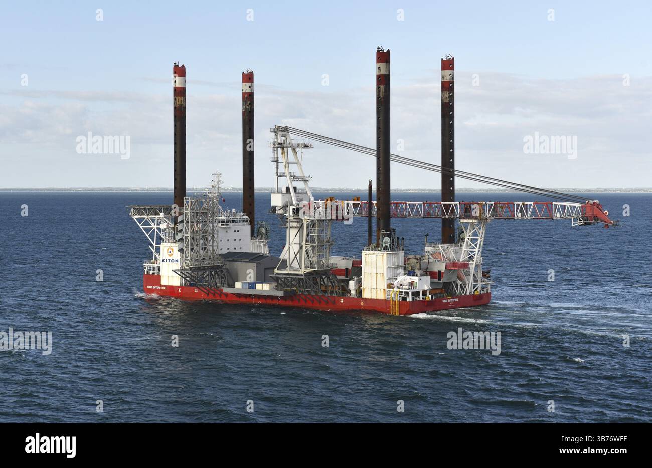 Offshore support vessel, offshore support ship, offshore vessel, ship ...