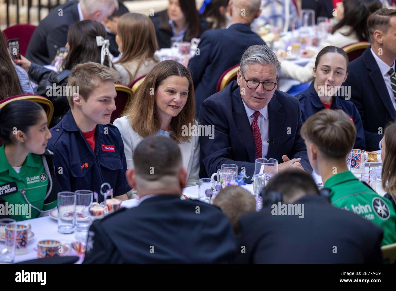 London, UK. 5th May, 2025. Keir and Victoria Starmer chat with younger ...