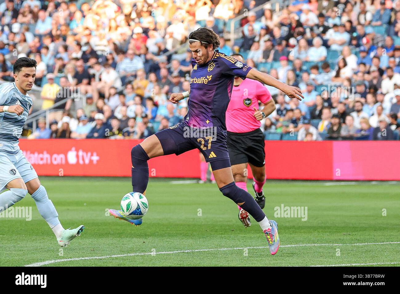 Kansas City, KS, USA. 4th May, 2025. Los Angeles Galaxy forward Miguel ...