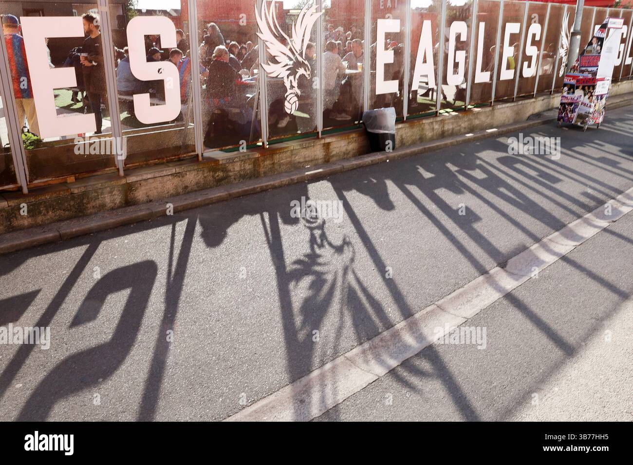 Selhurst Park, Selhurst, London, UK. 5th May, 2025. Premier League ...