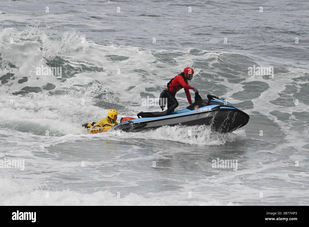 CORRECTS DAY: Lifeguards look for survivors after a boat capsized in ...