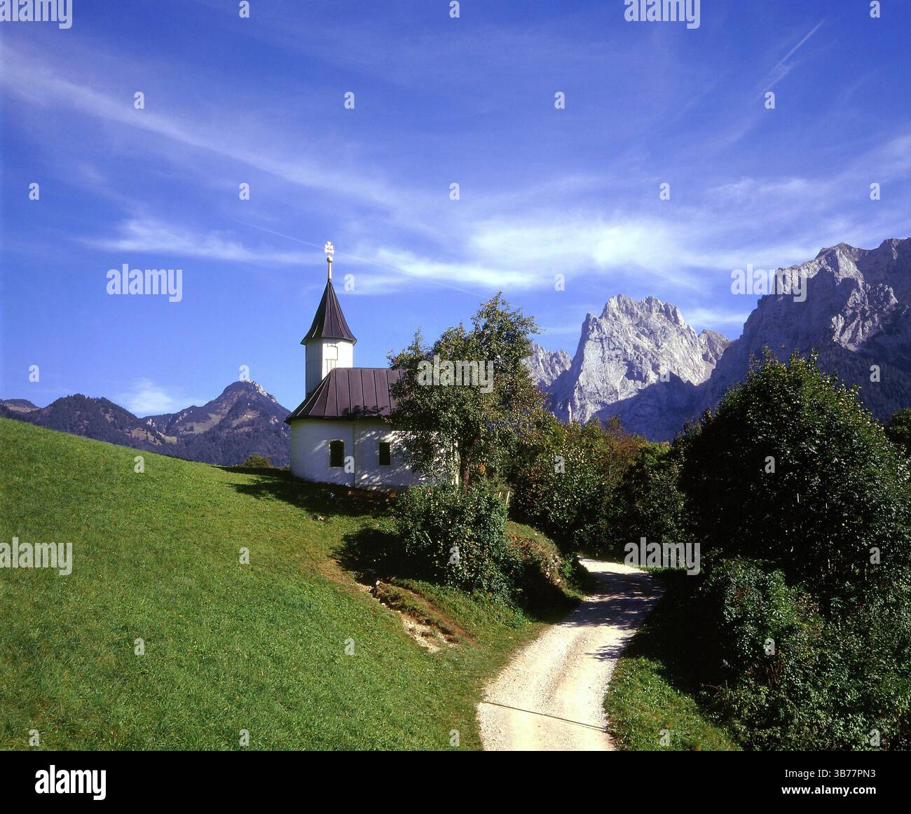 The Antonius Chapel in the Kaisertal valley of the Zahmer Kaiser with a ...