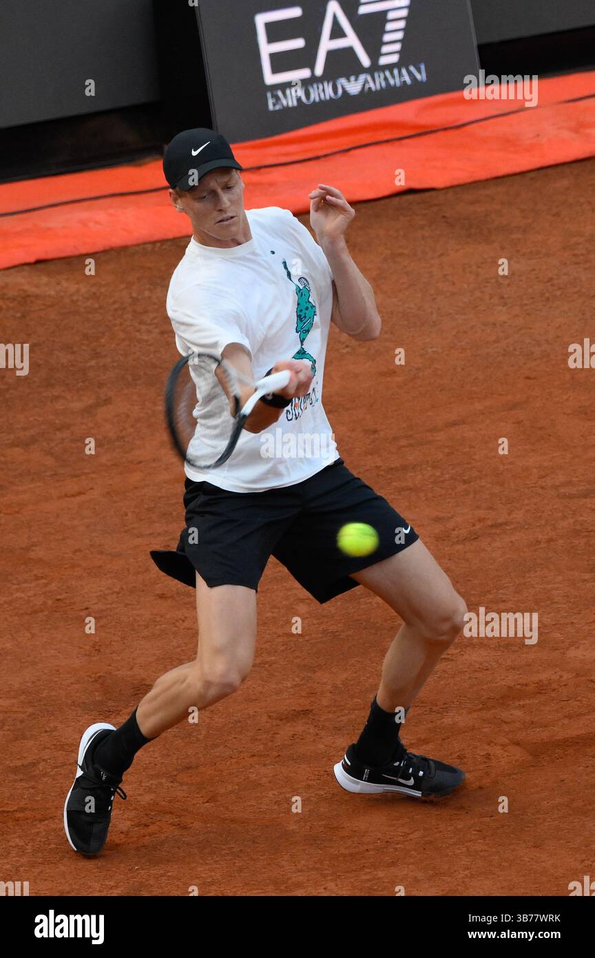 Rome, Italy. 05th May, 2025. Jannik Sinner during training after the ...