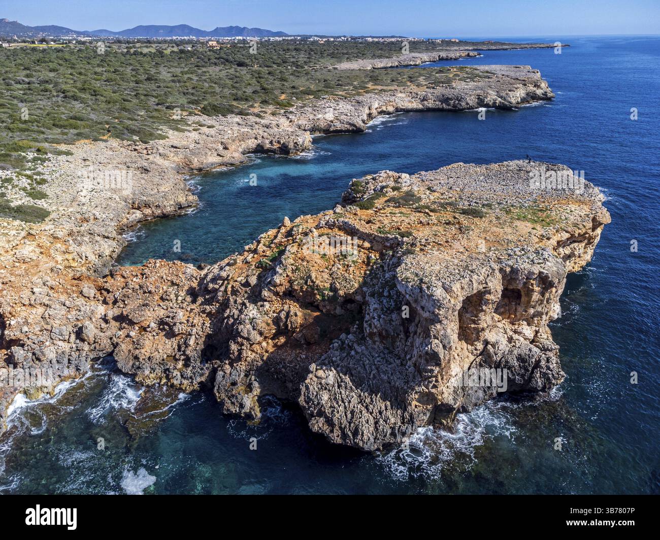 Bronze Age archaeological site, sa Ferradura, pre-Talaiotic period ...