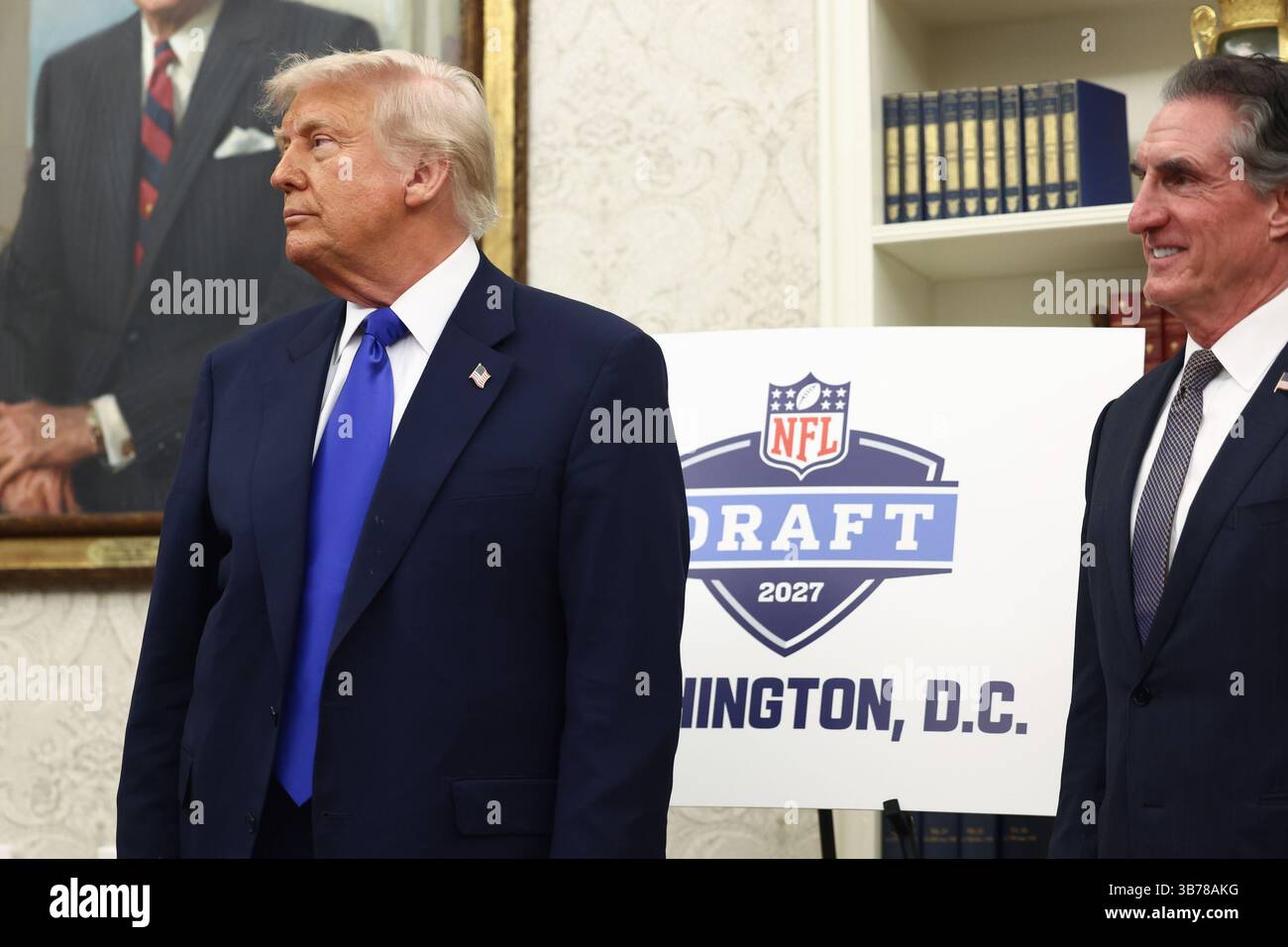 Washington, United States. 05th May, 2025. US President Donald Trump (L ...