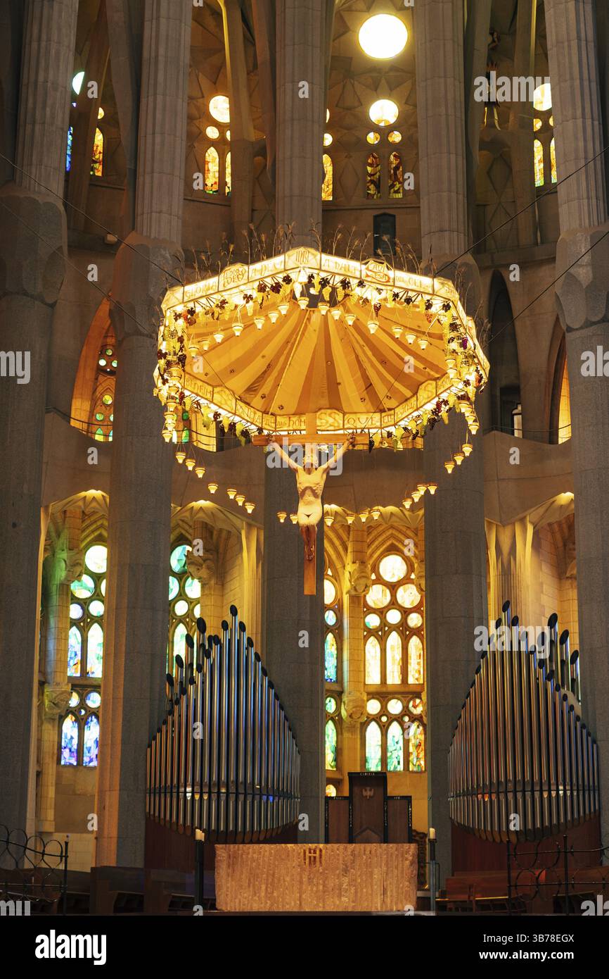 Barcelona, Spain - 15 December 2019: Statue of the crucifixion of Jesus Christ in Sagrada ...