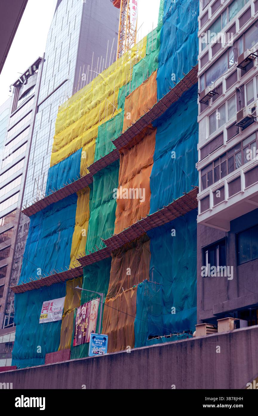 Temporary facade wrap hi-res stock photography and images - Alamy