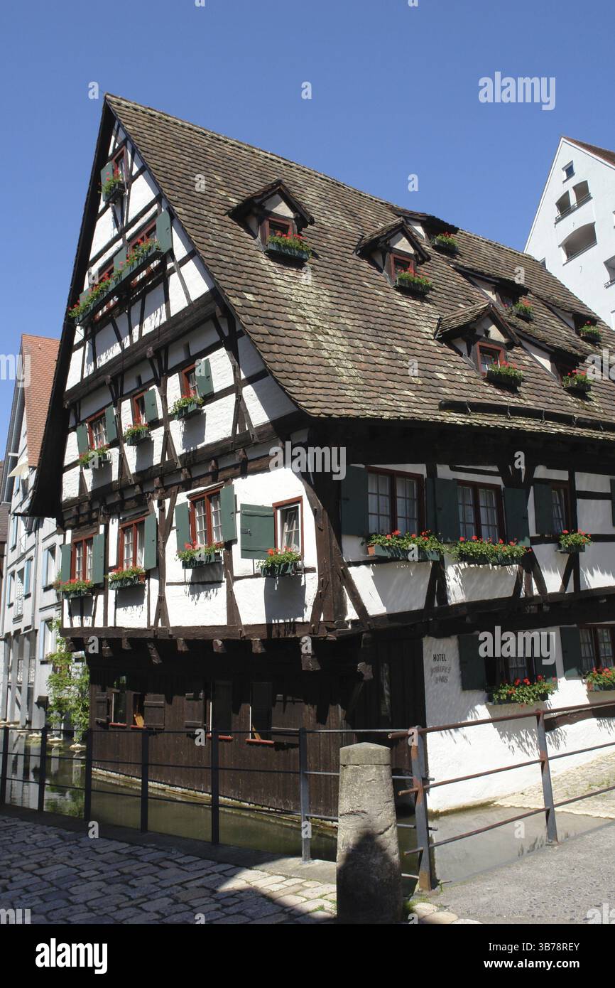 Ulm Minster Leaning House Fishermen's Quarter Germany Baden Wuertemberg ...