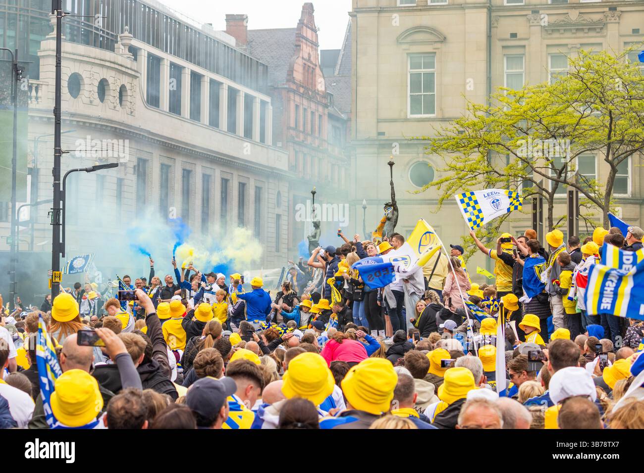 Leeds, UK. 05 MAY, 2025. Fans celebrate at City Square in the city ...