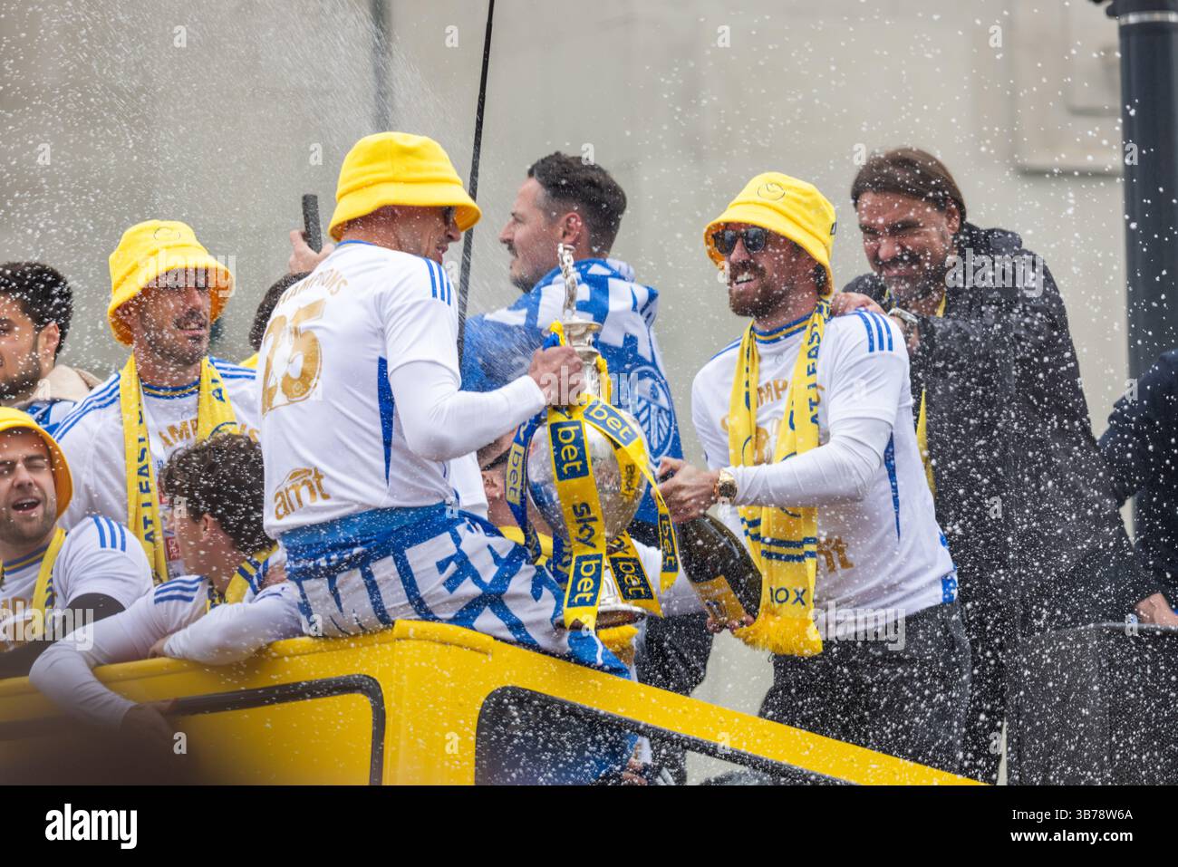 Leeds, UK. 05 MAY, 2025. Players celebrate on the coach as Leeds United ...