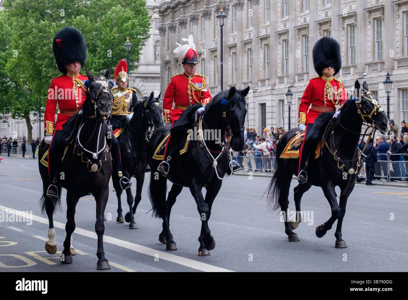 5th May 2025, London, UK. VE Day commemoration. A parade of British and ...