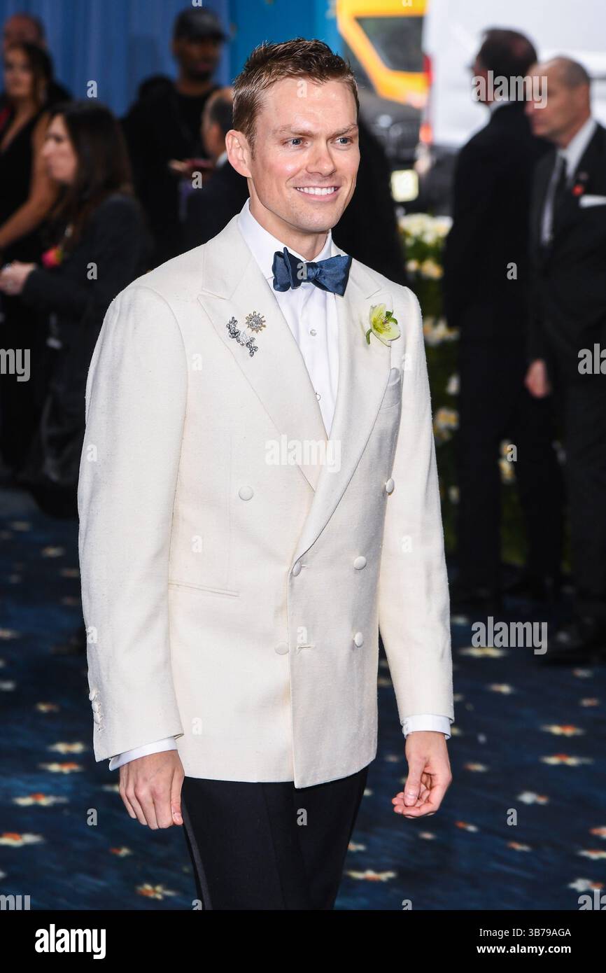 Mark Guiducci walking on the red carpet at the 2025 Metropolitan Museum ...