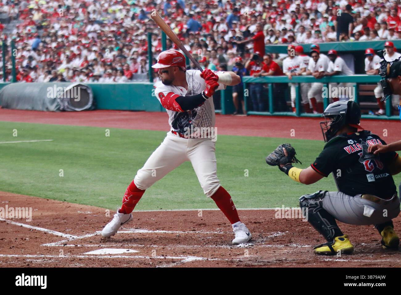 Mexico City, Mexico. 04th May, 2025. Julian Ornelas #31 of Diablos ...