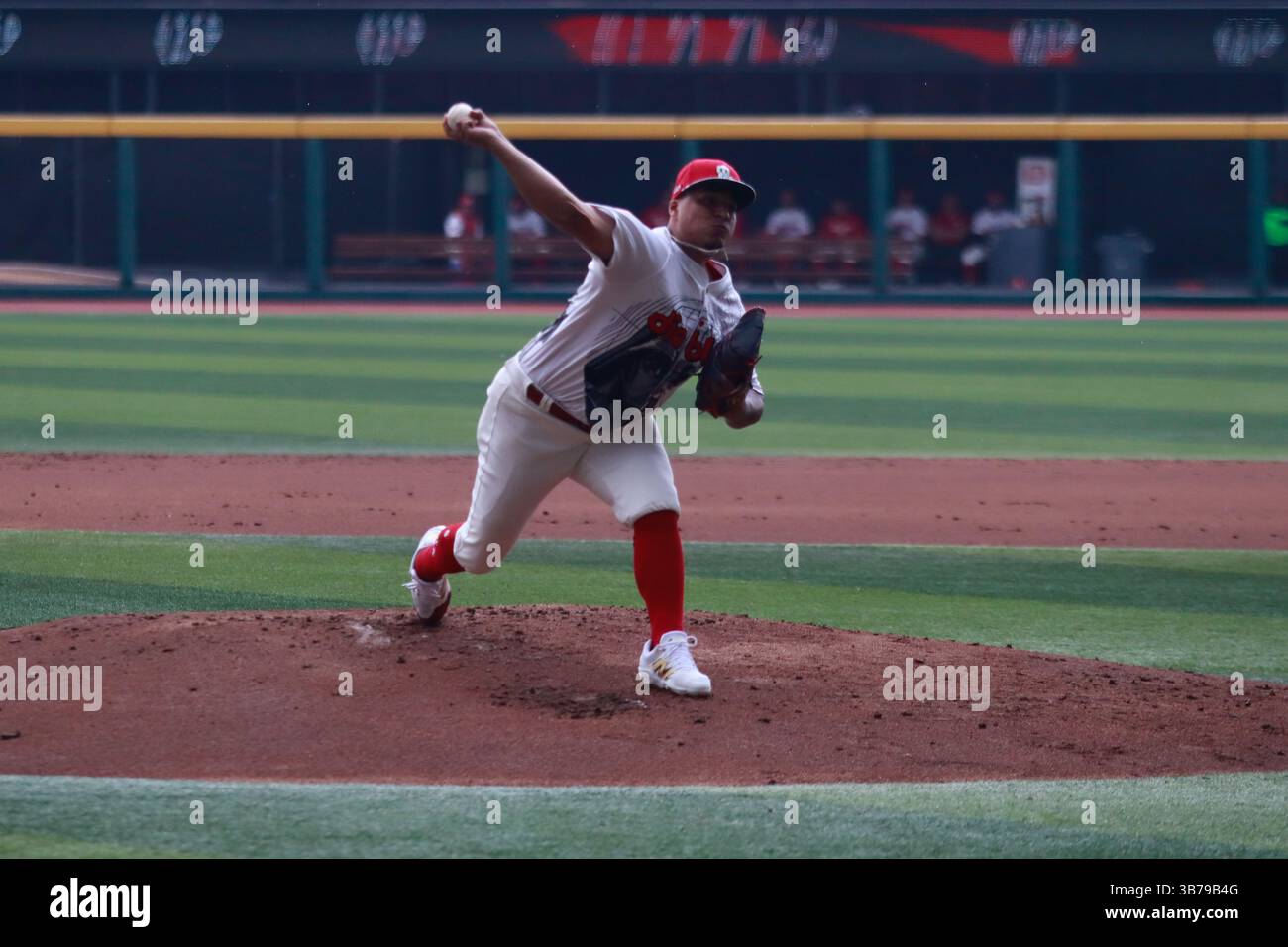 Mexico City, Mexico. 04th May, 2025. Efraín Contreras #24 of Diablos ...