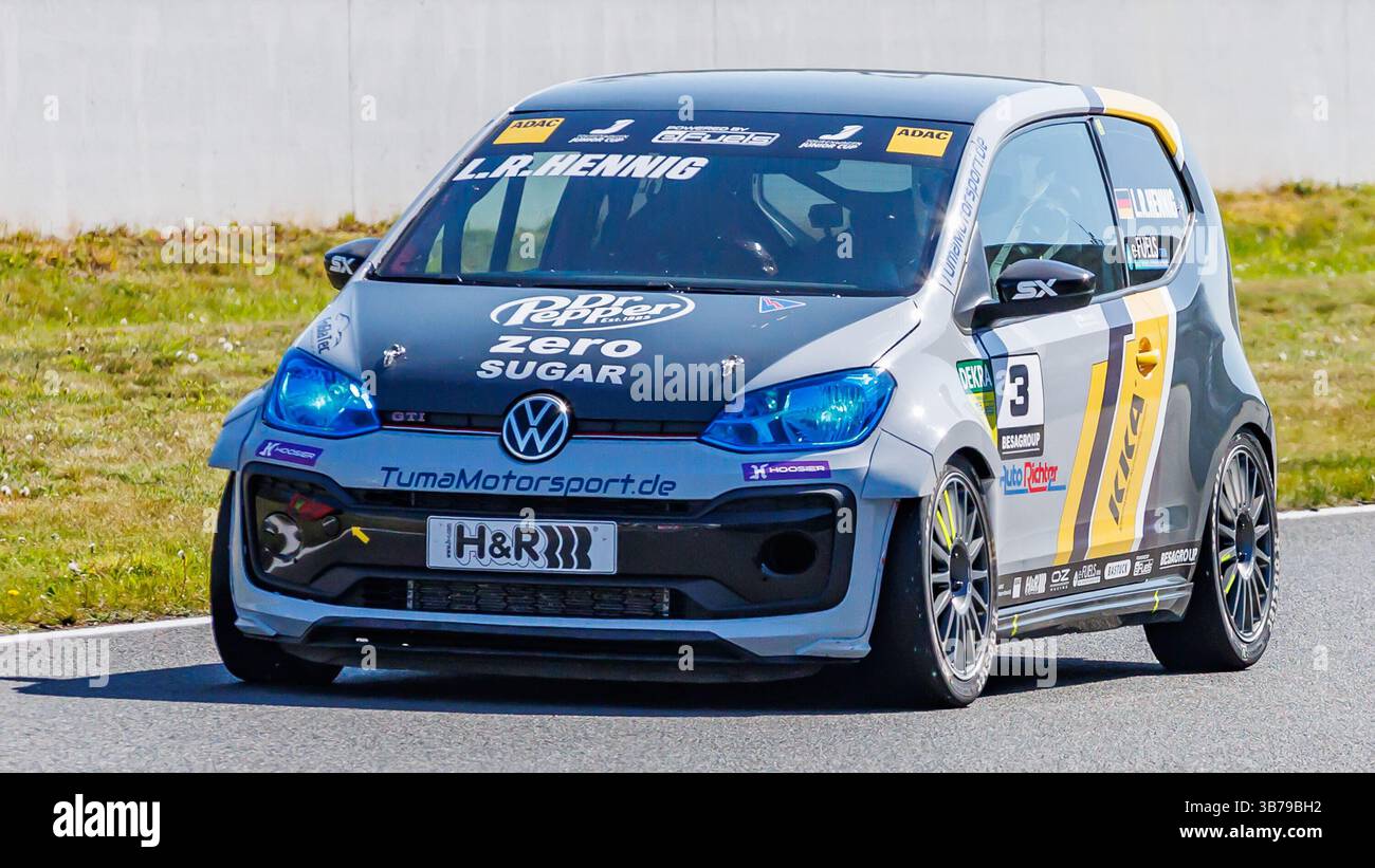 Oschersleben, Deutschland. 27th Apr, 2025. Lars Rene Hennig (GER, Tuma ...