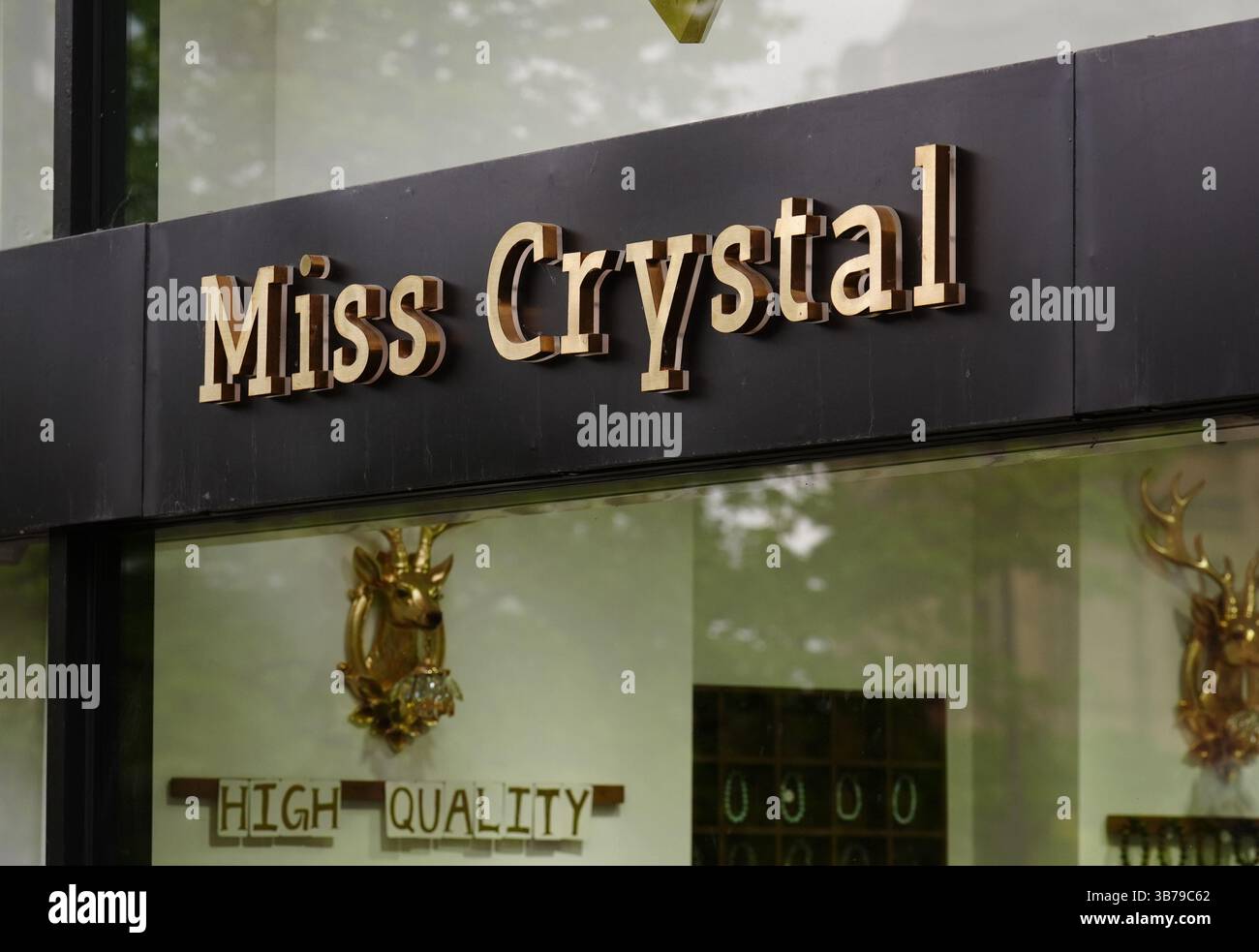Miss crystal hi-res stock photography and images - Alamy