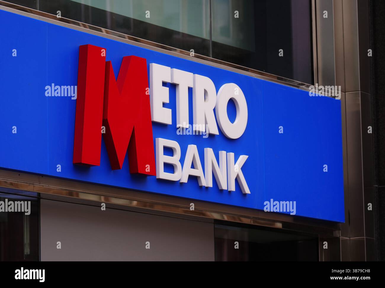 Metro Bank, Sheffield Stock Photo - Alamy