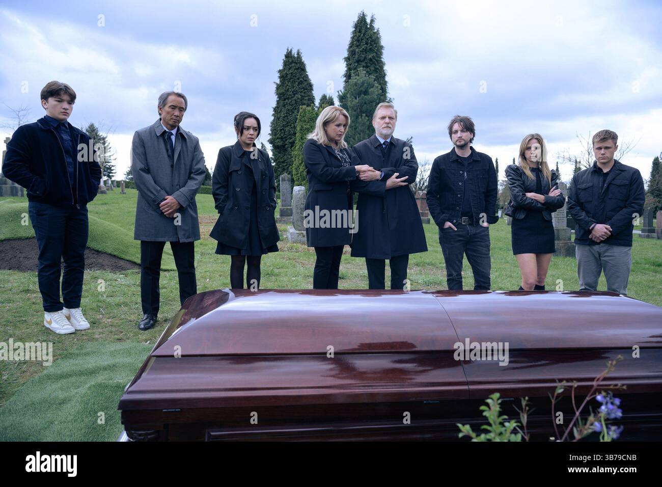 FINAL DESTINATION: BLOODLINES, (aka FINAL DESTINATION 6), from left ...