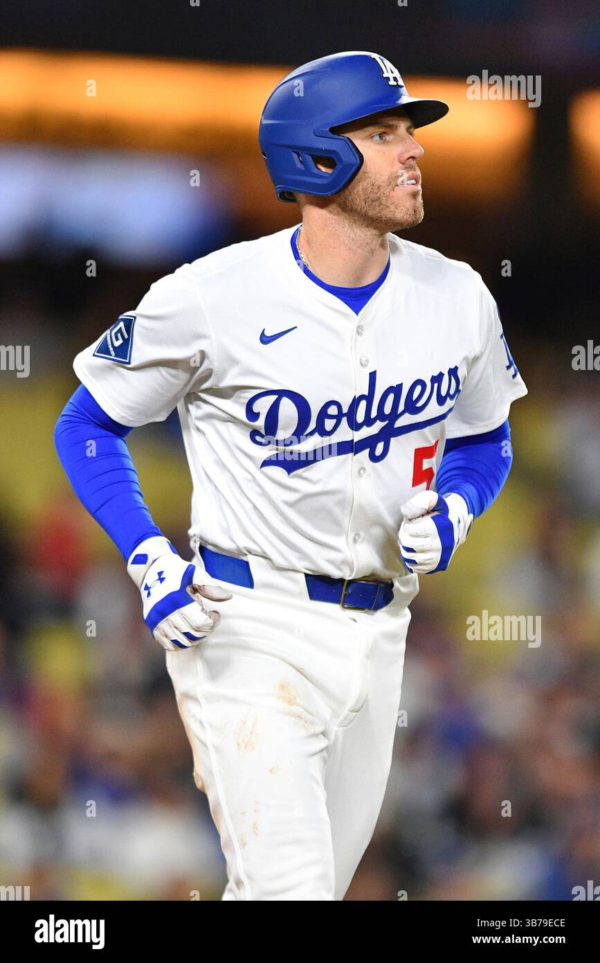 LOS ANGELES, CA - APRIL 28: Los Angeles Dodgers first baseman Freddie ...