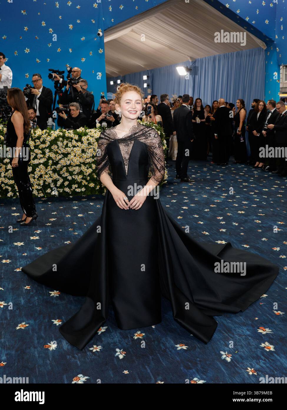 New York, United States. 05th May, 2025. Sadie Sink arrives on the red ...