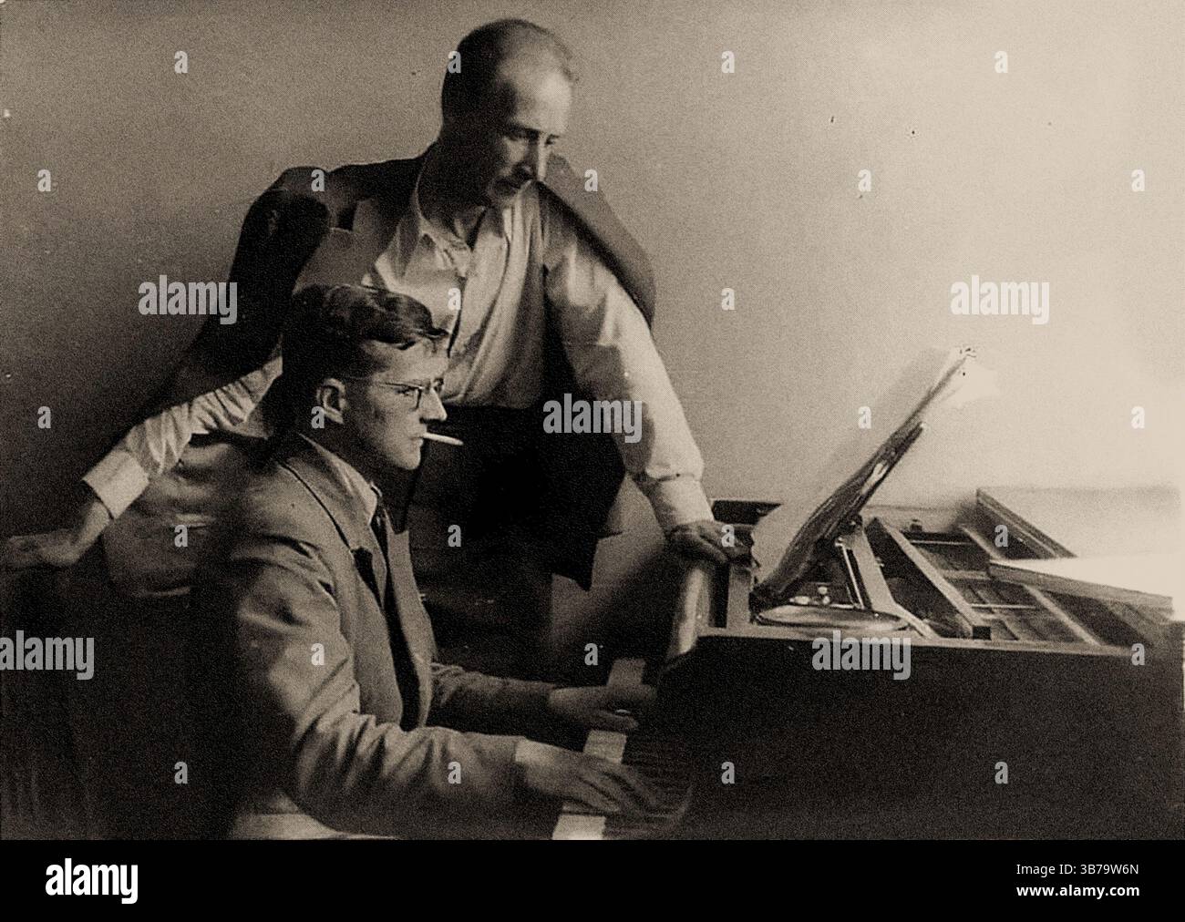 Dmitri Shostakovich and Yevgeny Mravinsky during work on Symphony no. 7 ...