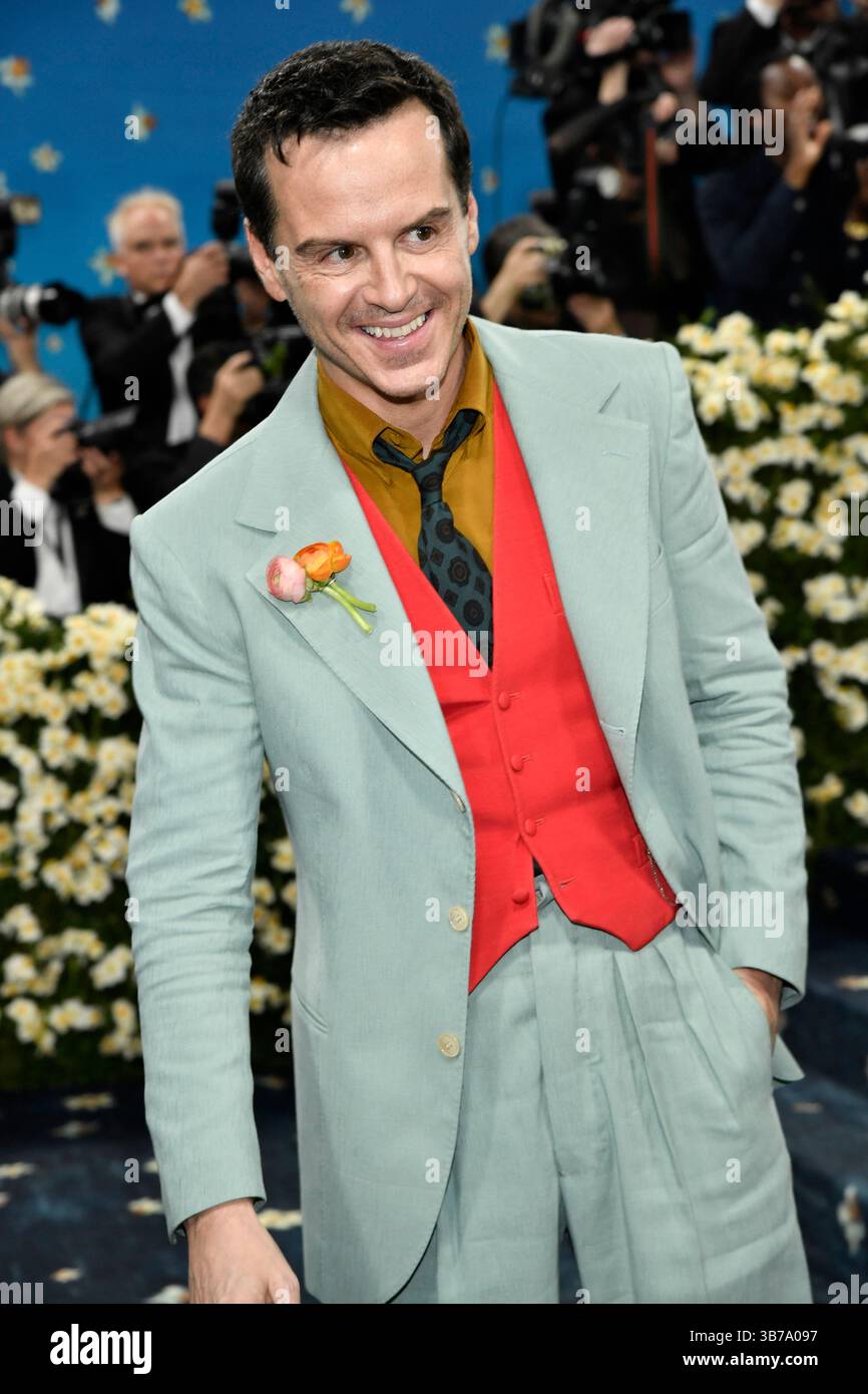 Andrew Scott attends The Metropolitan Museum of Art's Costume Institute ...