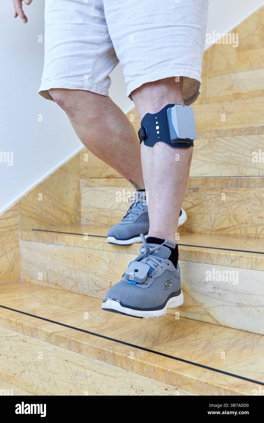 Mechanism, Gait neurorehabilitation device for people who suffer from ...