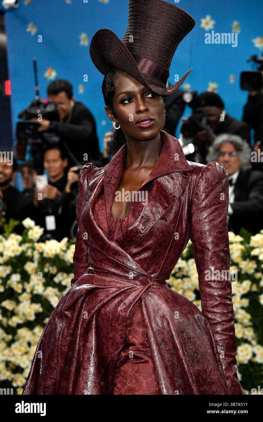 Jodie Turner-Smith attends The Metropolitan Museum of Art's Costume ...