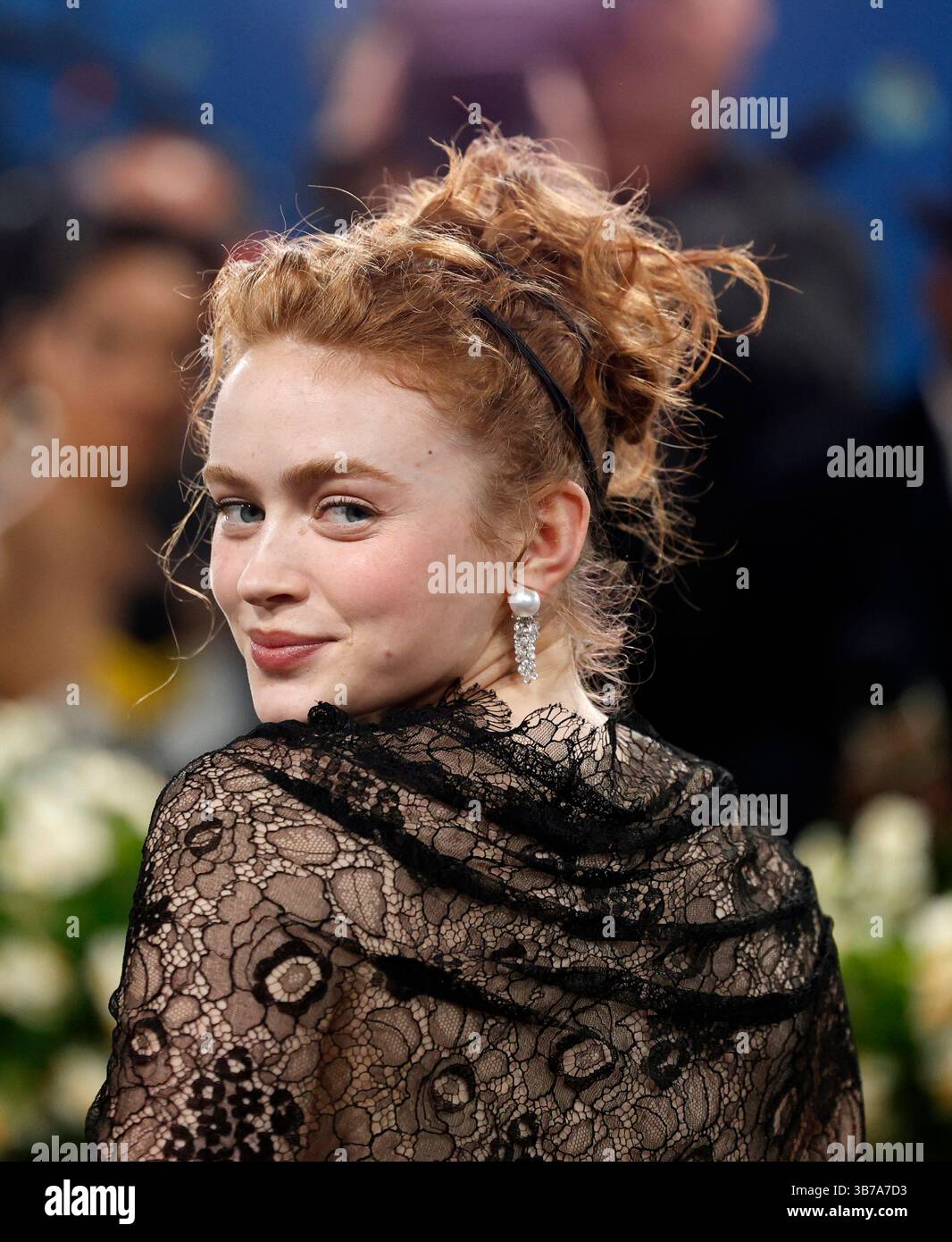 New York, United States. 05th May, 2025. Sadie Sink arrives on the red ...