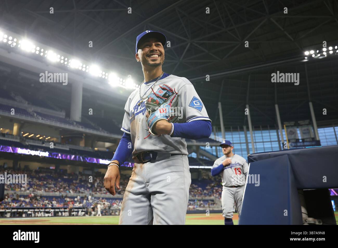 MIAMI, FL - MAY 05: Los Angeles Dodgers shortstop Mookie Betts (50 ...