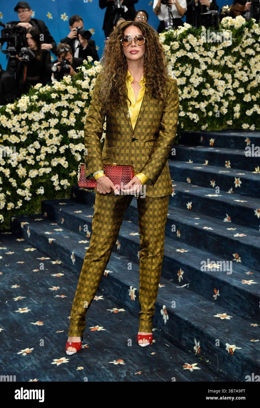 Hope Smith attends The Metropolitan Museum of Art's Costume Institute ...