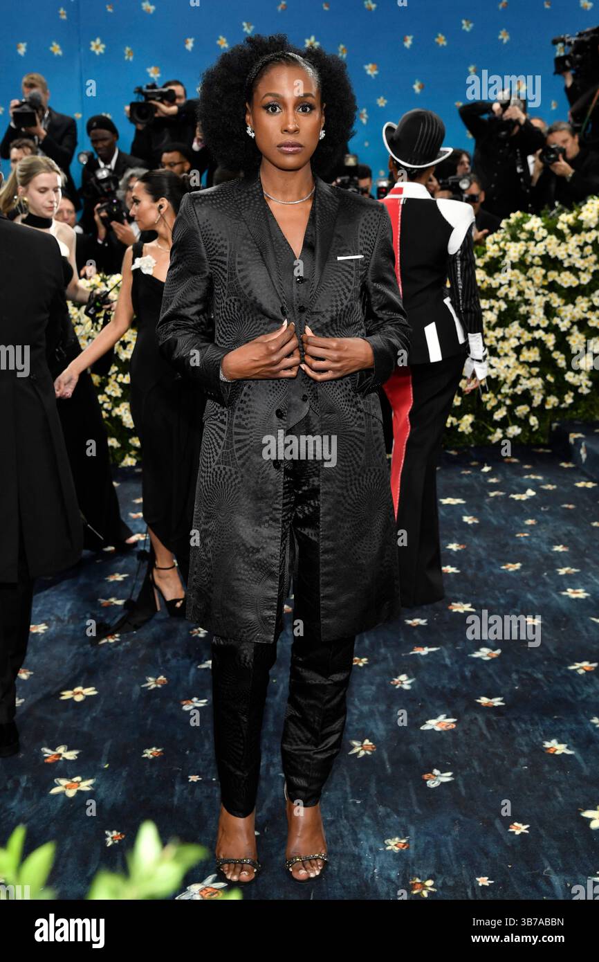 Issa Rae attends The Metropolitan Museum of Art's Costume Institute ...