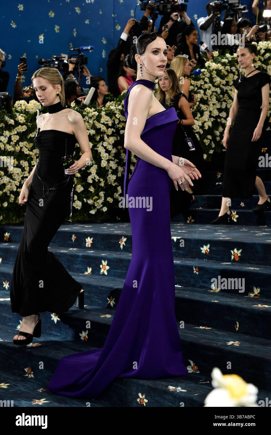 Rachel Brosnahan attends The Metropolitan Museum of Art's Costume ...