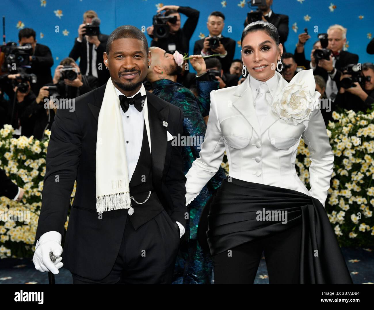 Usher, left, and Jennifer Goicoechea attend The Metropolitan Museum of ...
