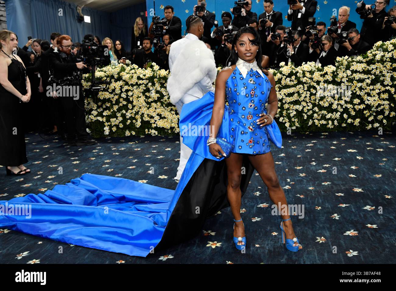 Simone Biles attends The Metropolitan Museum of Art's Costume Institute ...