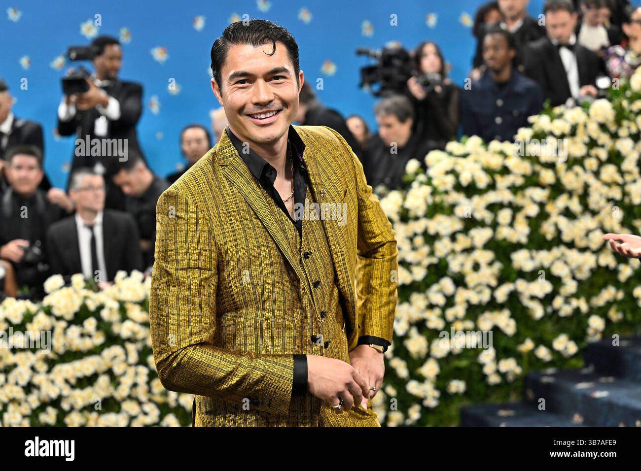 Henry Golding attends The Metropolitan Museum of Art's Costume ...